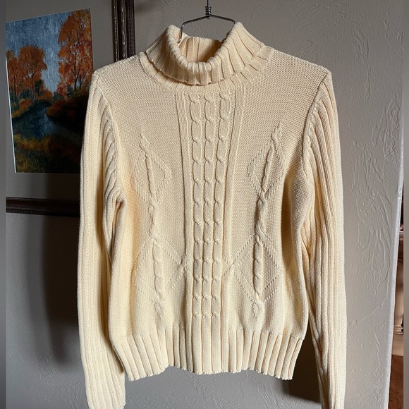 villager | Sweaters | Vintage Cotton Yellow Cable Knit Turtle Neck ...